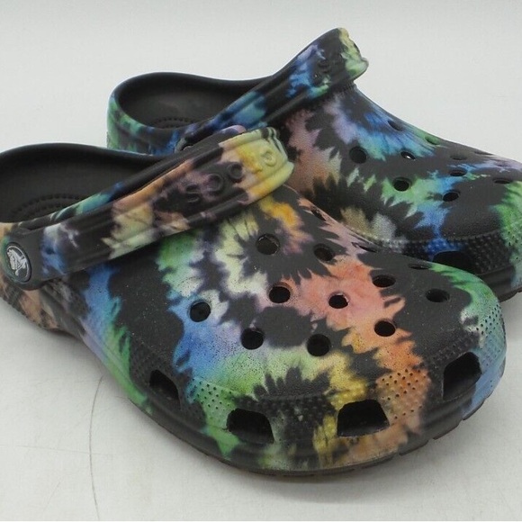 CROCS | Shoes | Classic Solar Rainbow Crocs Tie Dye Size 6 Womens 4 ...